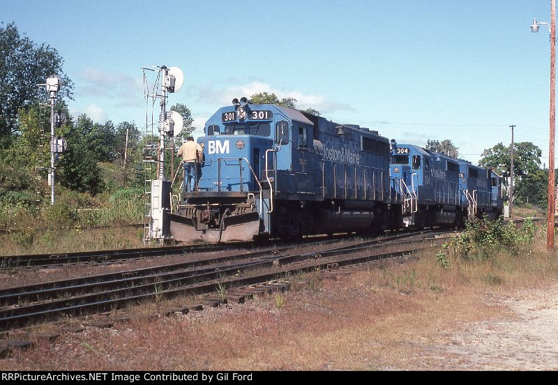 B&M 301-304-305